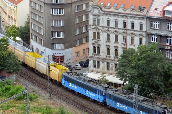 CD Cargo ordina 50 locomotori TRAXX 3 - TrasportoEuropa