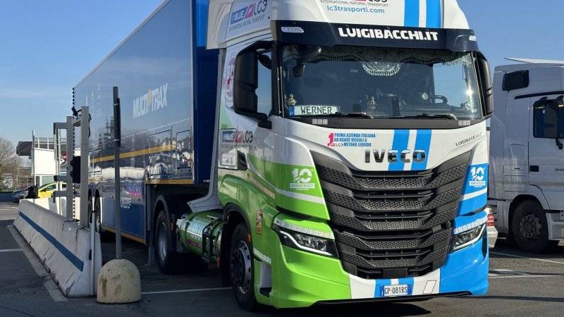 Arriva in Italia il semirimorchio da 55 pallet di Burgers - TrasportoEuropa