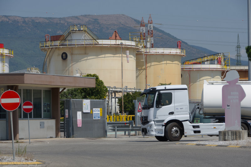 Un autista segnalò anomalie al carico Eni di Calenzano - TrasportoEuropa